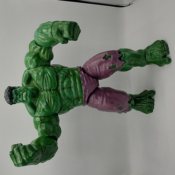 Disney | Toys | Hulk Talking Jointed Large Action Figure Toy Disney ...
